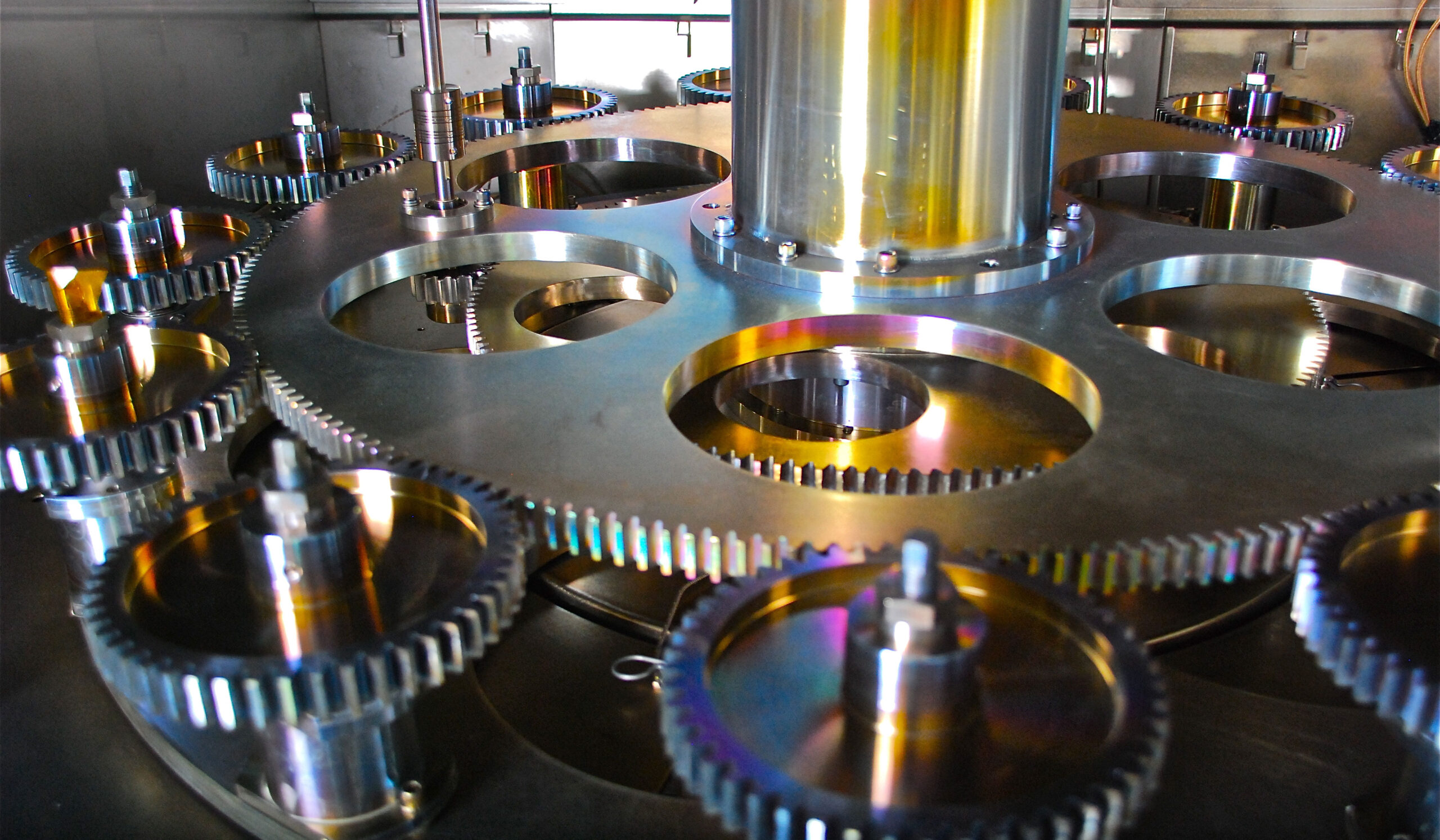 Dynavac Delivers Large Optical Coating System to U of Rochester/LLE ...